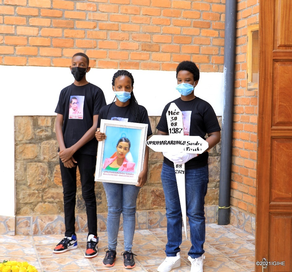 Sandra wamamaye muri filme nyarwanda yashyinguwe. - YEGOB