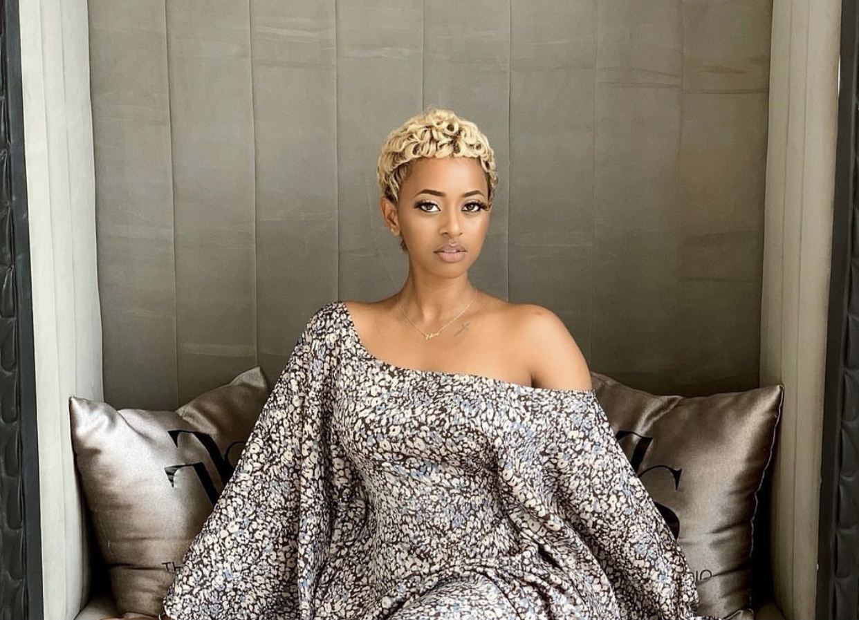 "Mbona nta mukobwa n'umwe wakurusha ubwiza! Umufana wa Sacha Kate ...