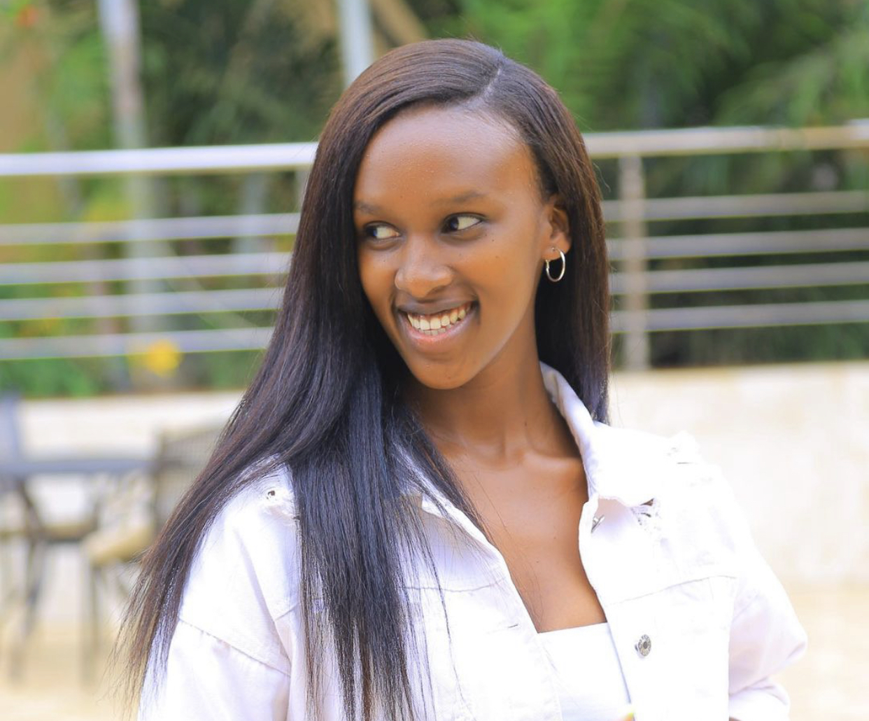 Umuhanzi Bwiza yakoze amateka afitwe n’abake mu bahanzi bakizamuka - YEGOB