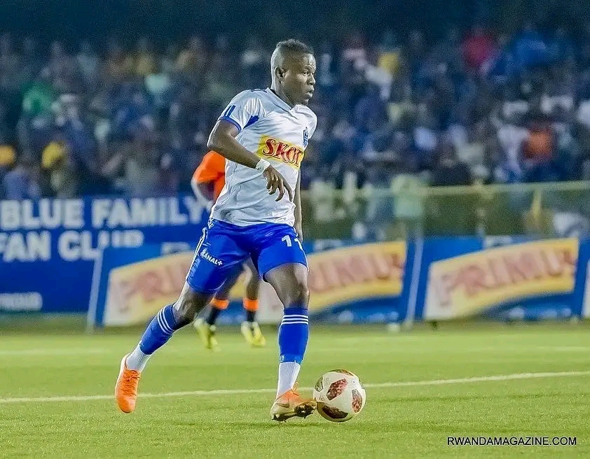 Rayon Sports ifatiranye Mukura Vs iri mu bukene iyikubitira ku itara ...