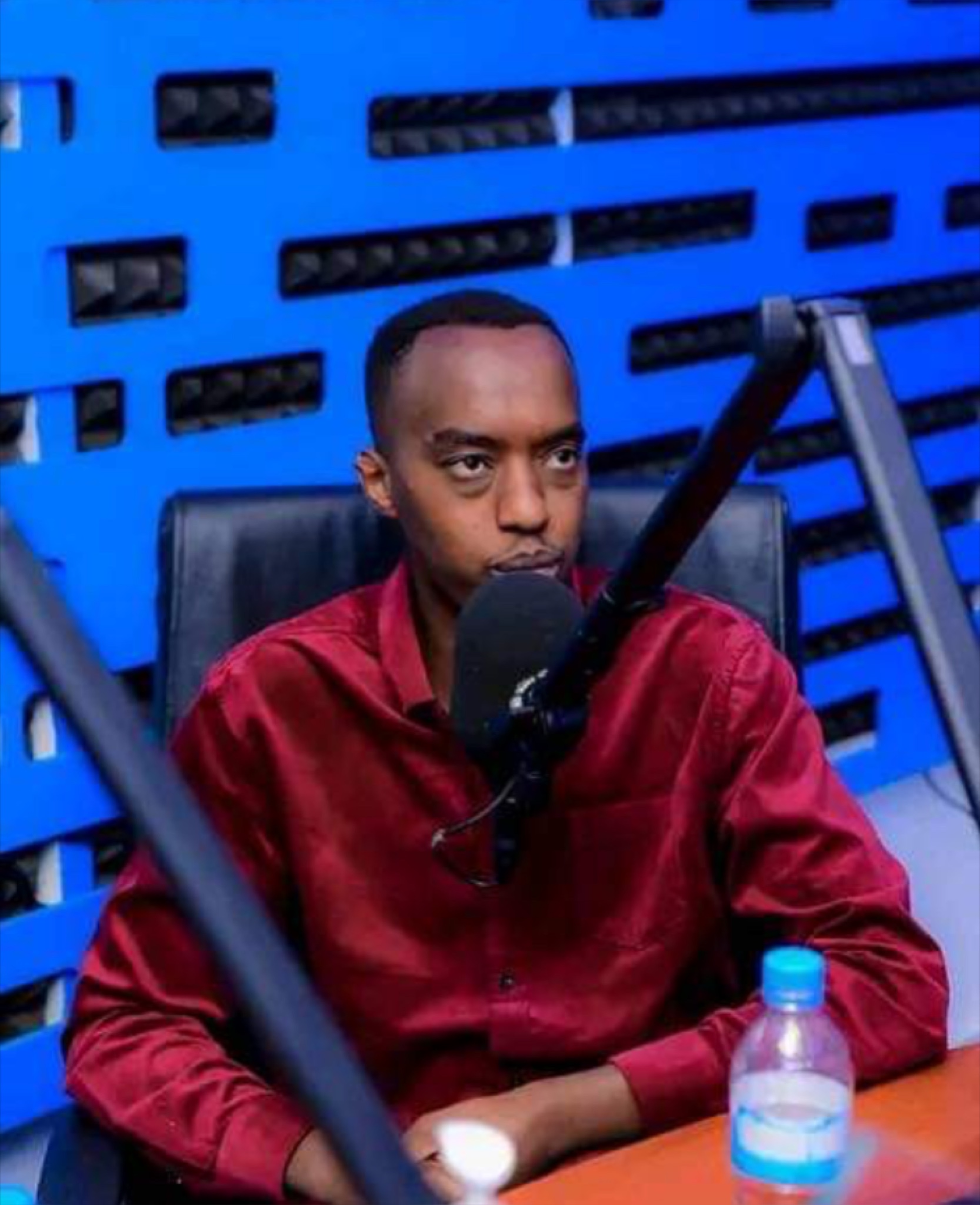 Rugaju Reagan yamanitse amaboko nk’umugabo aremera - YEGOB