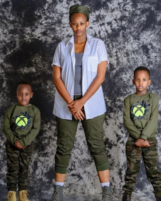 Ufite abana beza pee! Ifoto ya Anita Pendo ari kumwe n'abahungu be ...