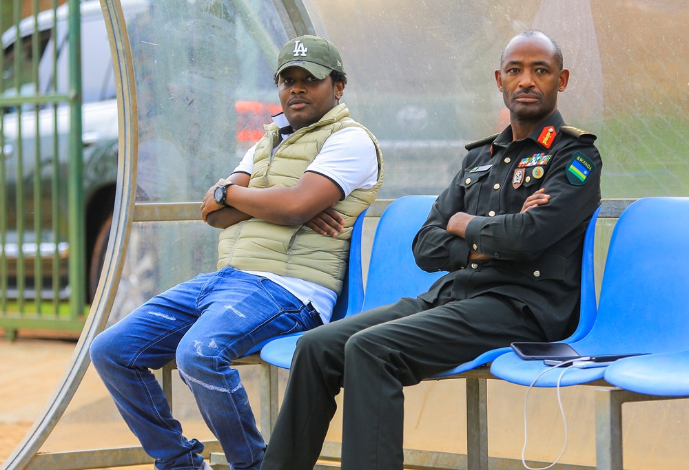 Mupenzi Eto'o umukozi wa APR FC yashyize hanze amazina y'Abanyamakuru bakomeye bamuhimbira ...