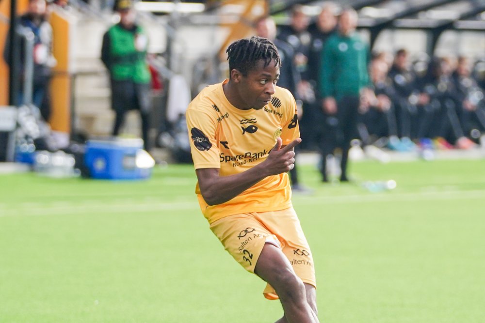 Umusore w'umunyarwanda yasinyiye ikipe ikomeye mu Bufaransa - YEGOB