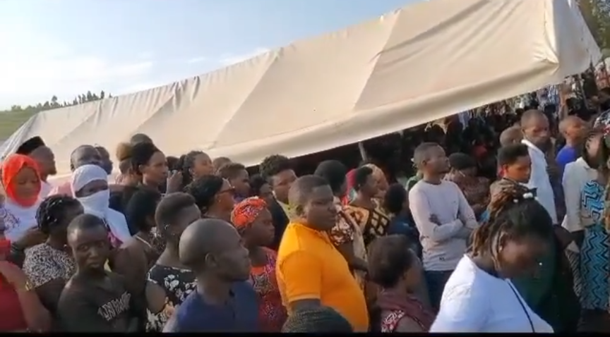 Amashusho: Reba uko umuhango wo gushyingura Pasteur Theogene uri ...