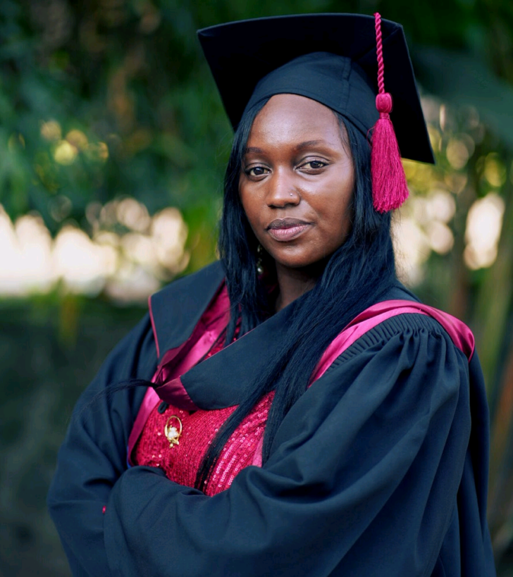 Oda Paccy wari warahagaritse kwiga gusa akaza kongera kubisubukura ubu ...