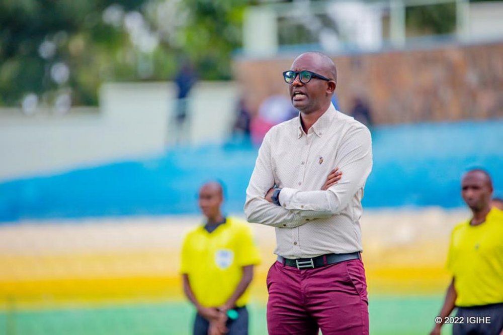 Haringingo Francis uri mu Rwanda agiye kubona akazi gashya mu ikipe y ...