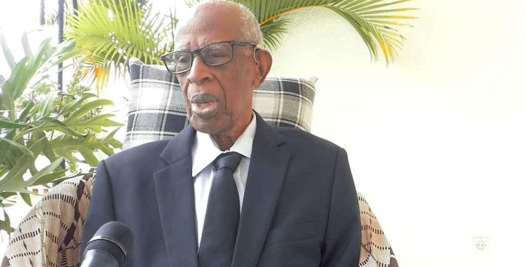 “Nimundebe ni njye si umuzimu wanjye” Umukozi w’Imana Pasiteri Ezra ...