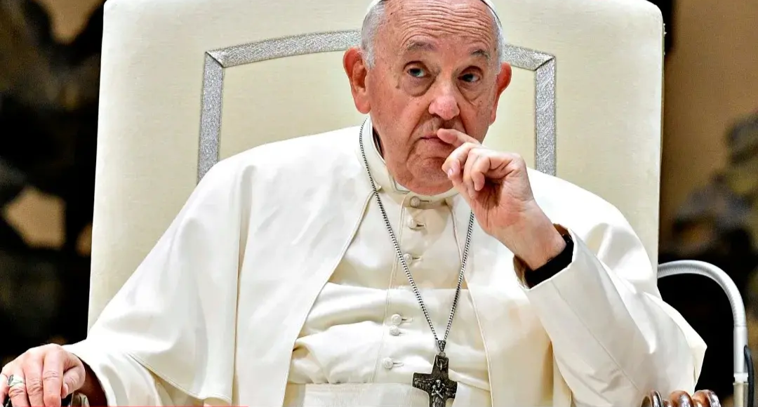 Papa Francis ntiyumva ukuntu Abanyafurika banze guha umugisha ...