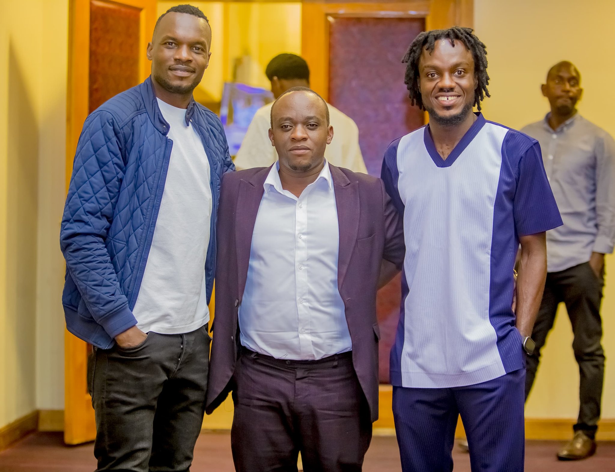 APR FC: Gusangira Noheli mu byishimo n’isezerano ry’intsizi mu mwaka ...