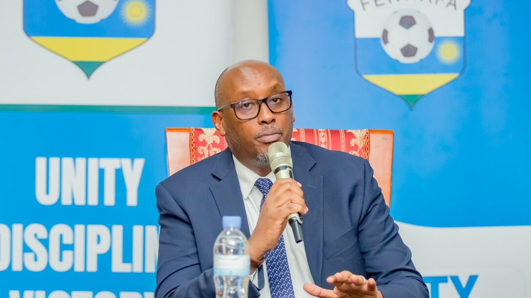 Dore akamaro ko guca imyeyo cyangwa gukuna ku bakobwa - YEGOB